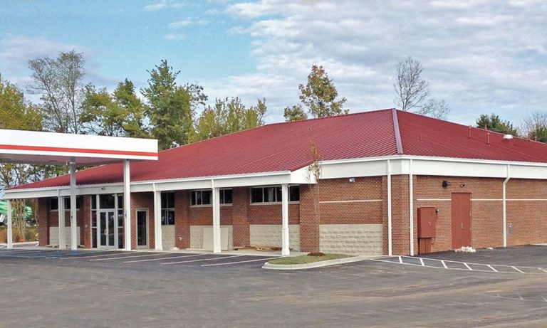 Crossroads lGA Convenience Store Building | American Buildings
