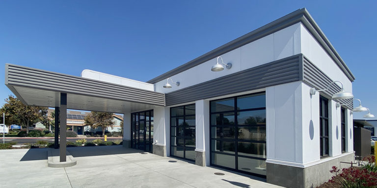 Rugged Radios Headquarters Building | American Buildings